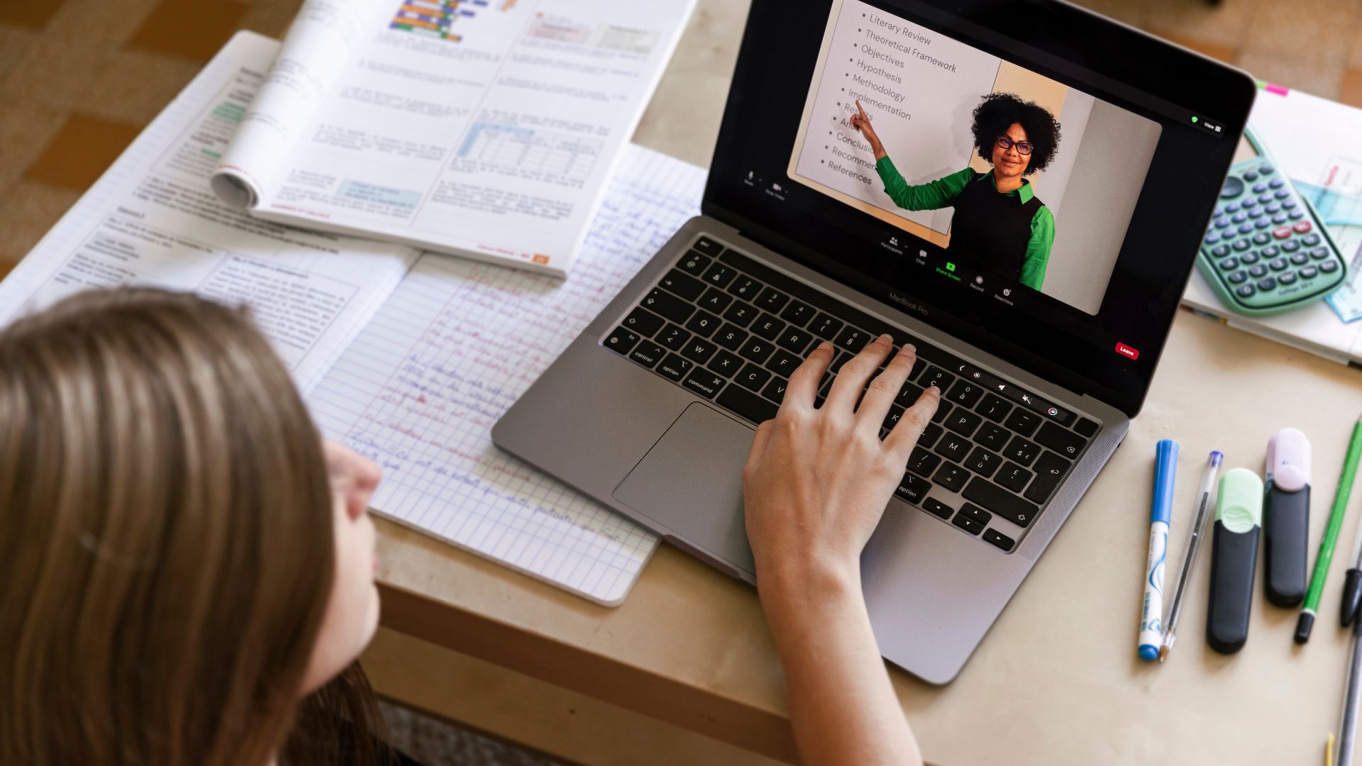 Pengaruh Internet terhadap Pendidikan dan Pembelajaran Online di Era ...
